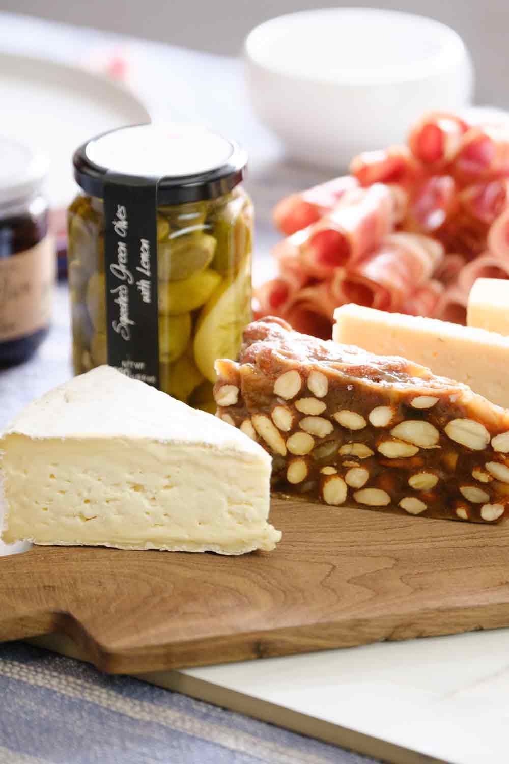 Caputo’s Cheese Caves: Build Your Own Charcuterie Board – Caputo's ...